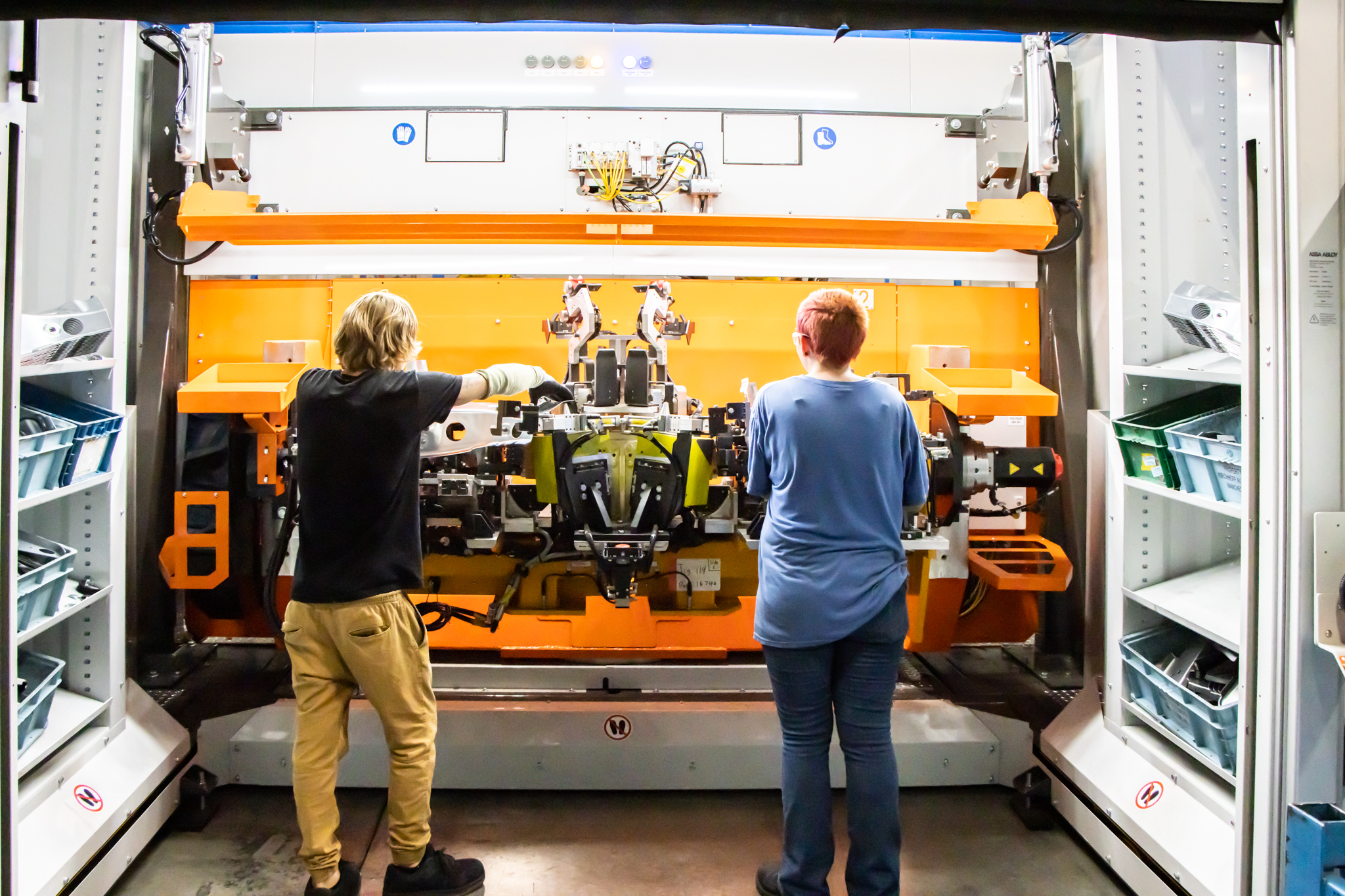 KIRCHHOFF Automotive: Vacancies: Buyer